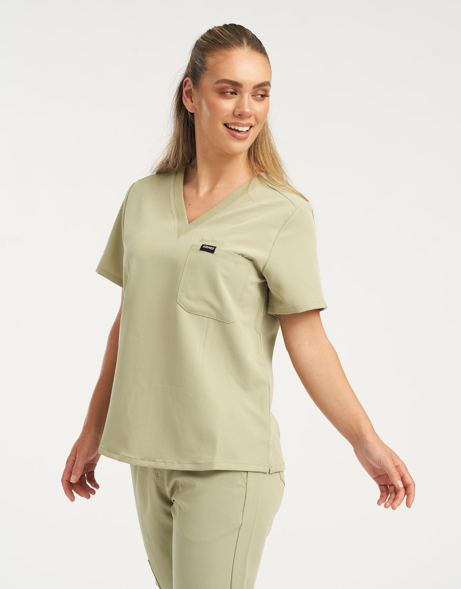 Essential One Pocket V Neck Scrub Top - Matcha – Airmed Scrubs