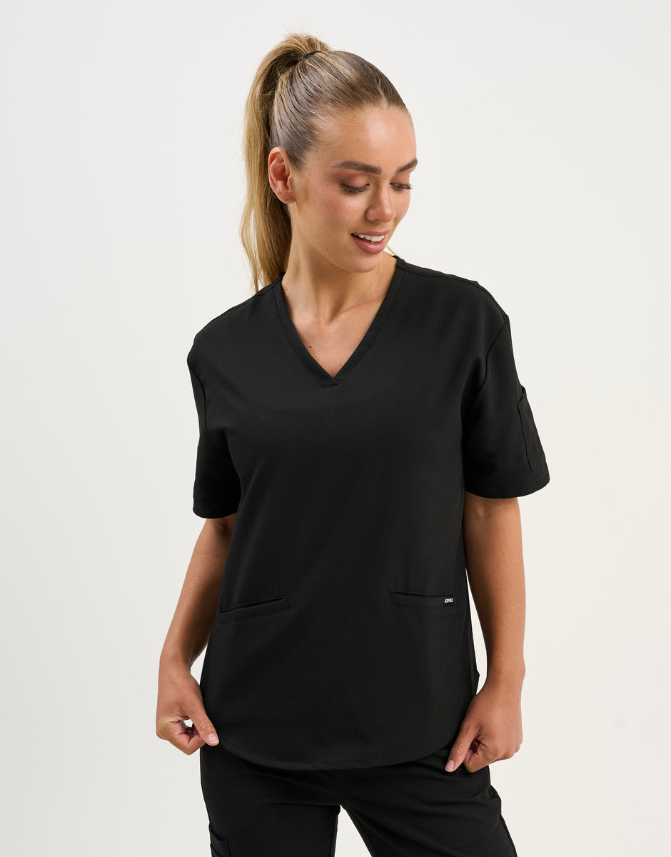 Aspire V Neck Scrub Top - Black – Airmed Scrubs