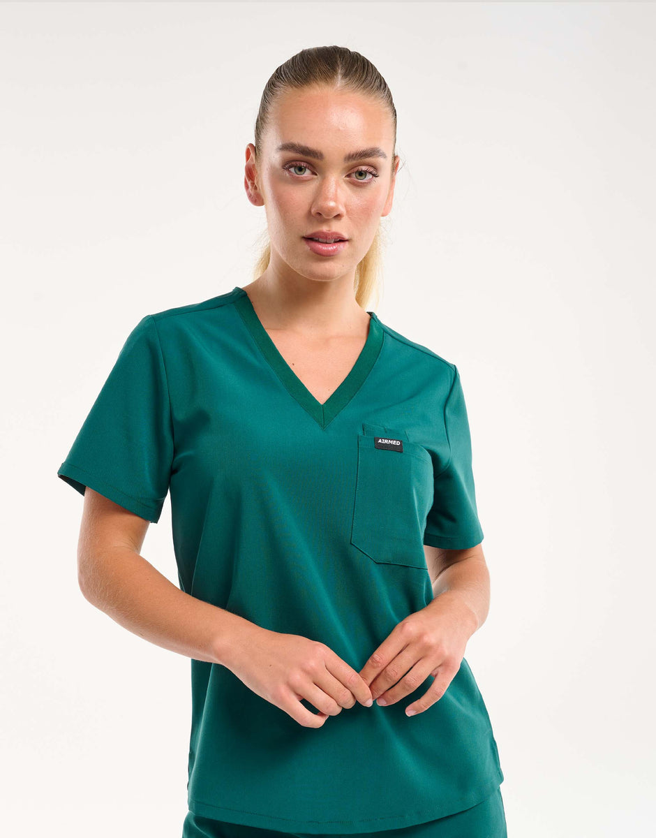 Essential Everyday Green V Neck Scrub Top – Airmed Scrubs