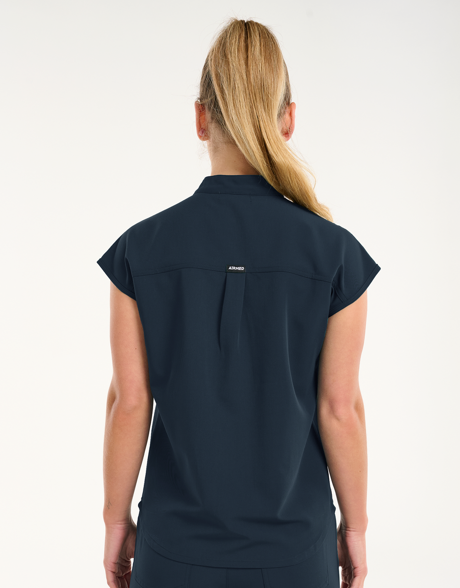 Apollo Scrub Top in Midnight Navy | Airmed Scrubs