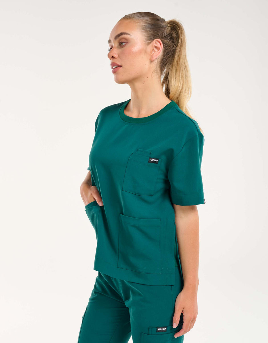 Essential Everyday Green Crew Neck Scrub Top – Airmed Scrubs