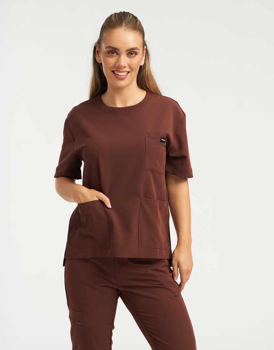 Essential Crewneck Scrub Top - Cocoa – Airmed Scrubs