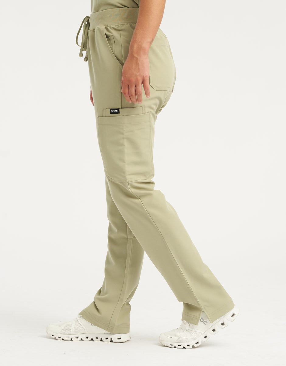 Essential Everyday Black Multi-Pocket Scrub Pants – Airmed Scrubs