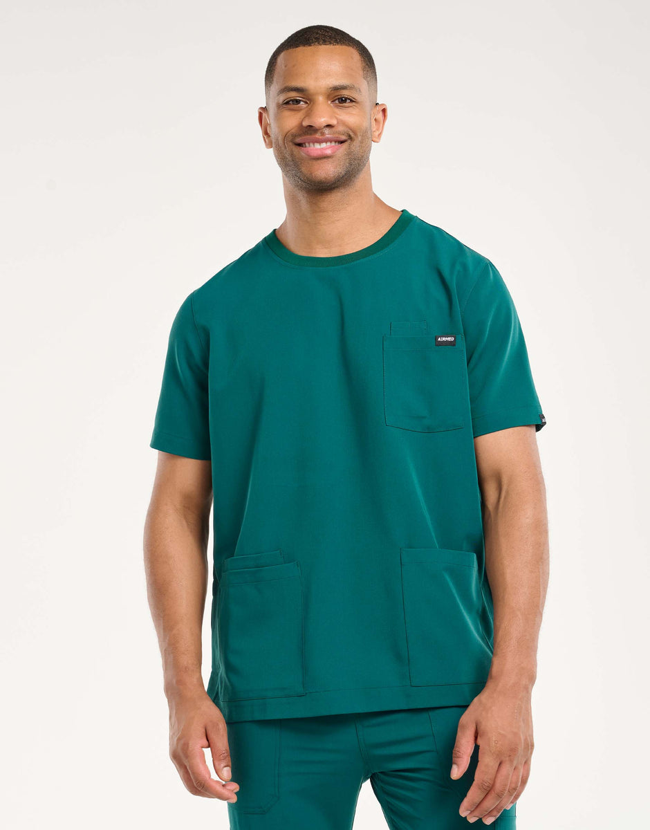 Mens Essential Everyday Green Crew Neck Scrub Top – Airmed Scrubs