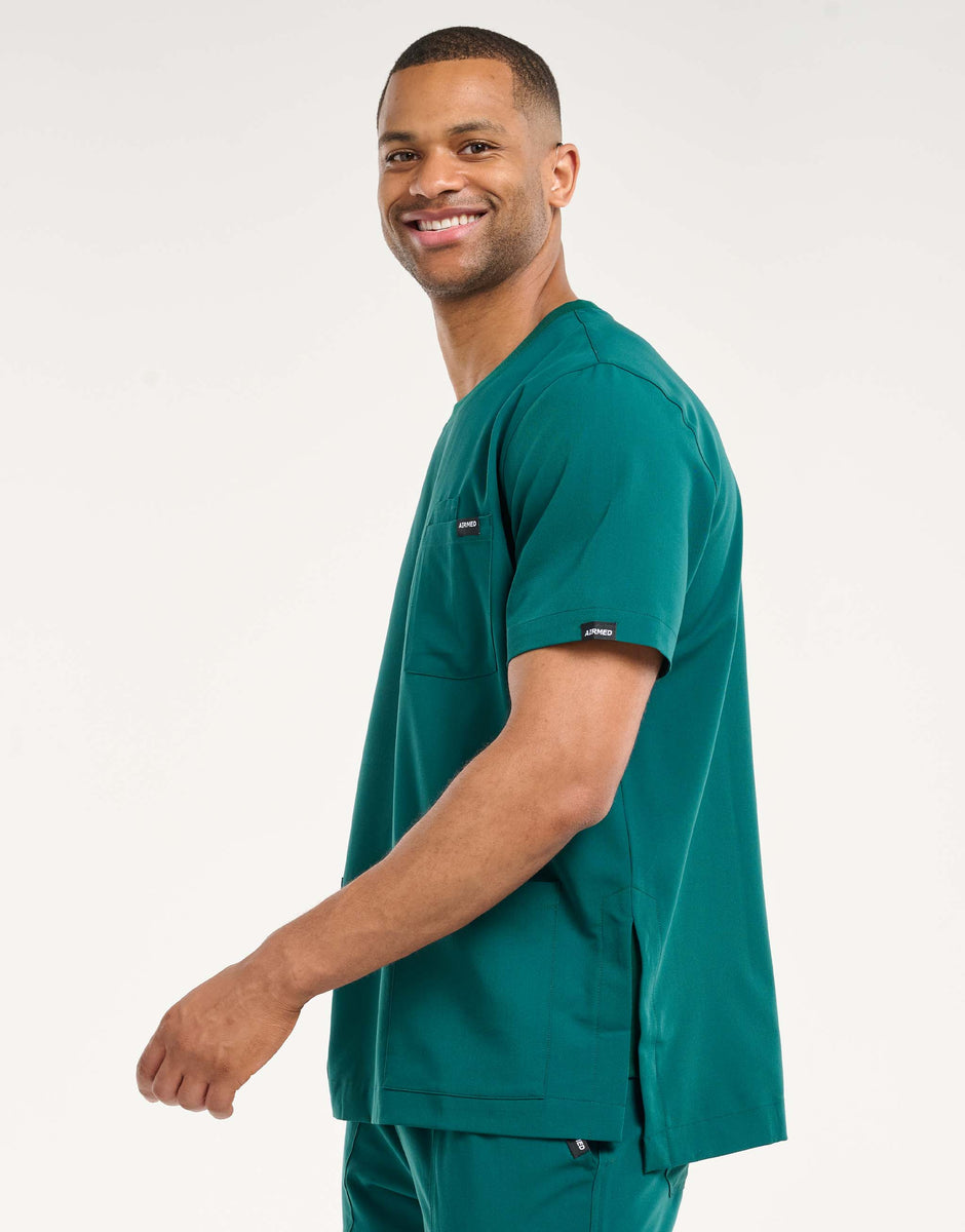 Mens Essential Everyday Green Crew Neck Scrub Top – Airmed Scrubs