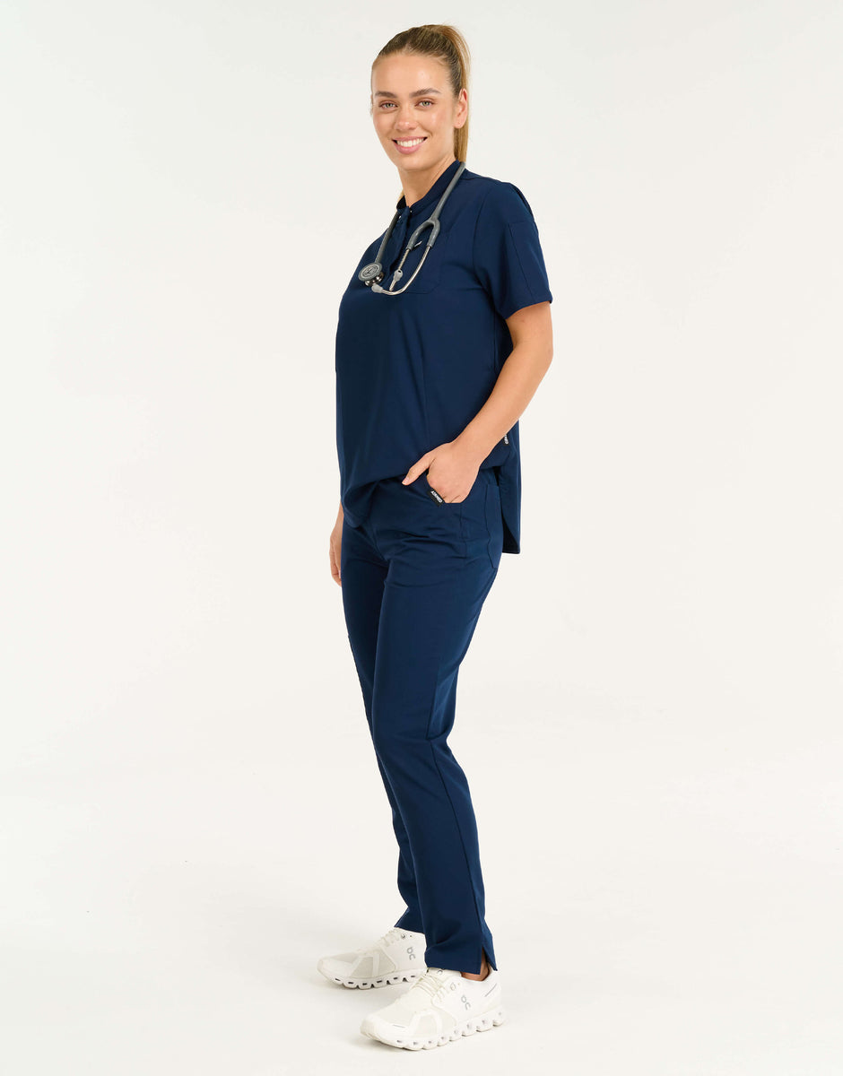 Aspire Mock Neck Scrub Top - True Navy – Airmed Scrubs