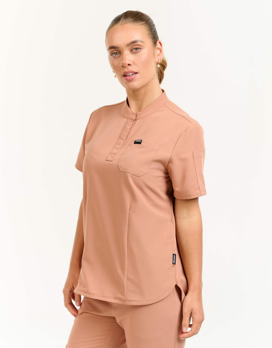 Aspire V Neck Scrub Top in Canyon Clay | Airmed Scrubs