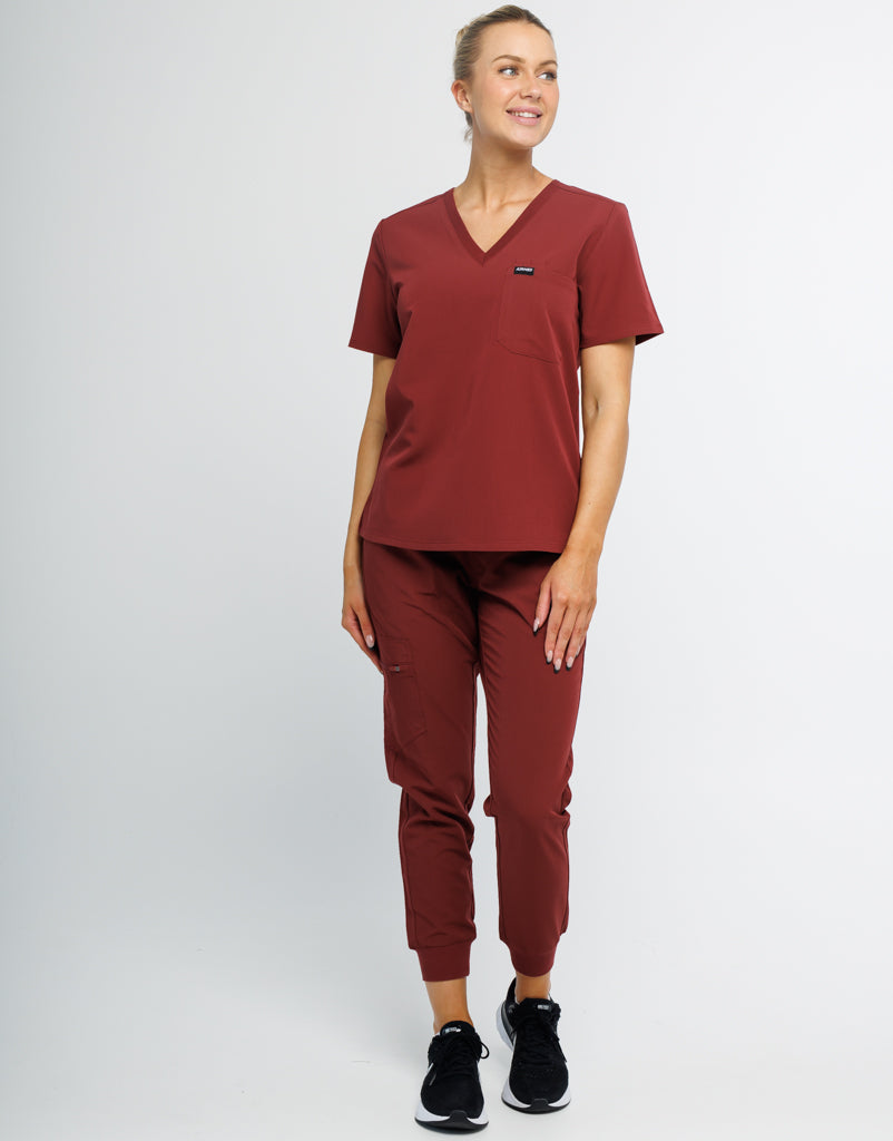 Essential One Pocket V Neck Scrub Top - Bordeaux Red – Airmed Scrubs